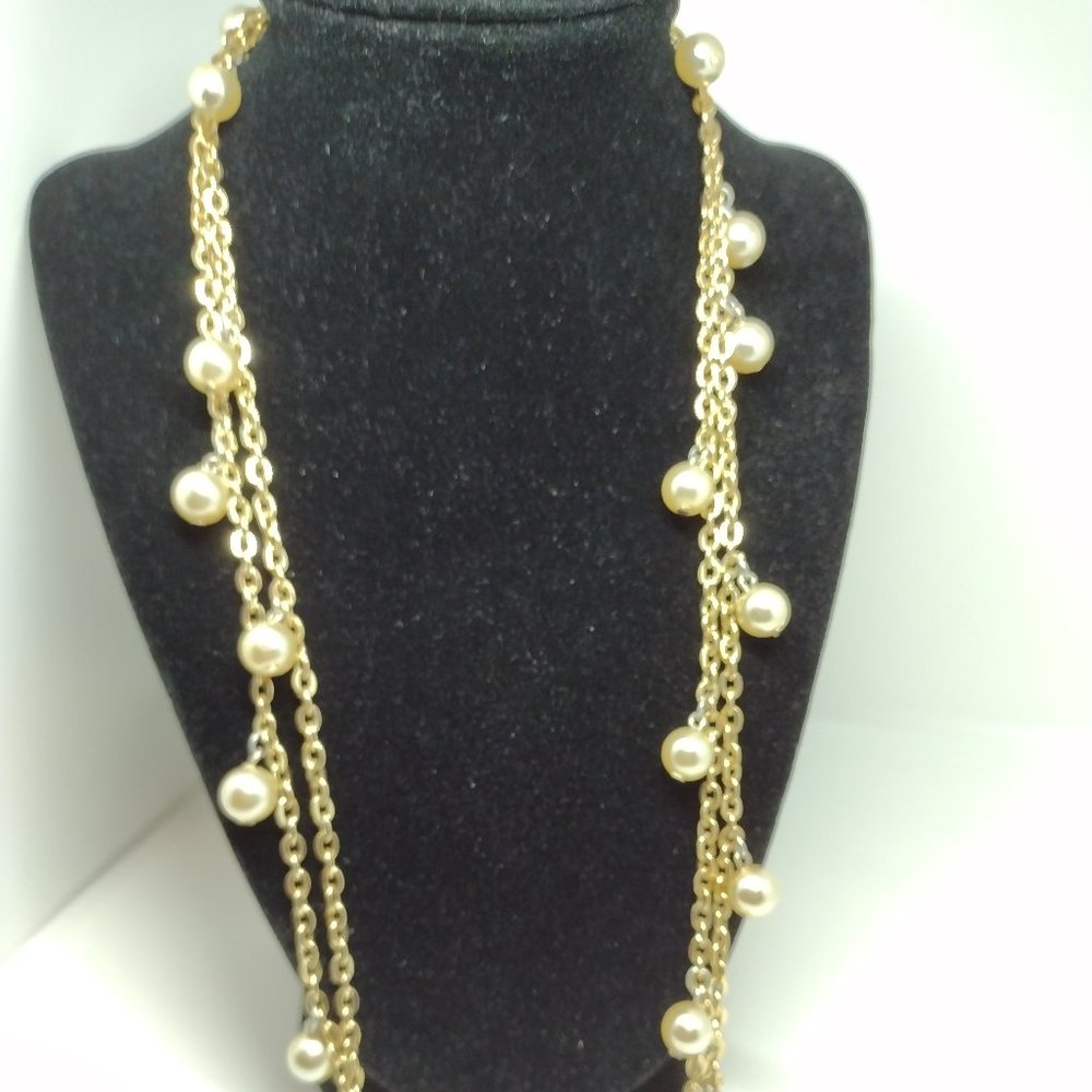 30 " Light Gold Chain With Vanilla Pearls - Gem
